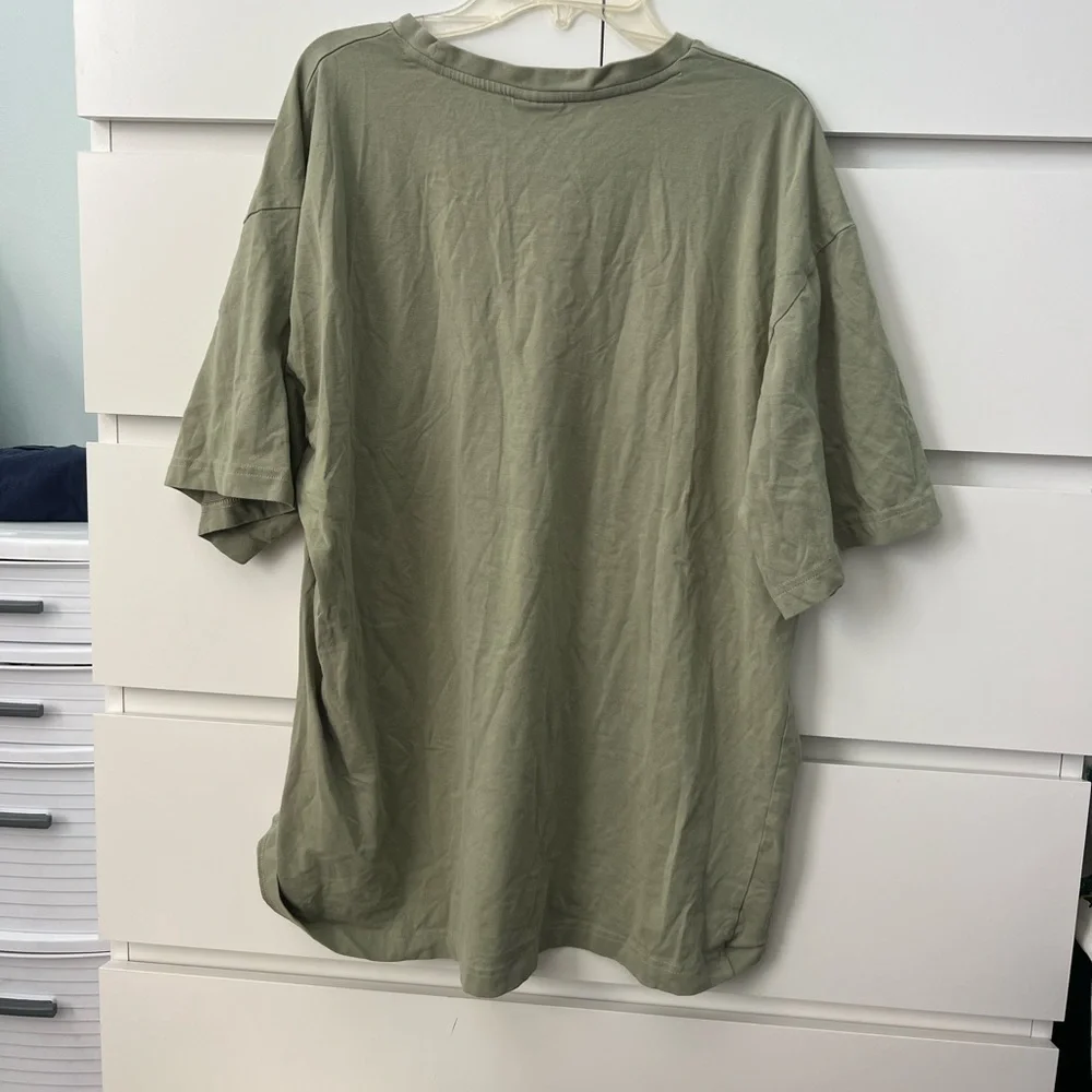 Gymshark | Shirts | Oversized Gymshark Pump Cover | Poshmark